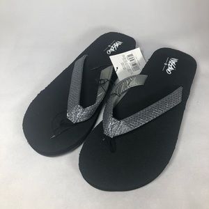 Mossimo Supply Co. | Shoes | Mossimo Sandals | Poshmark